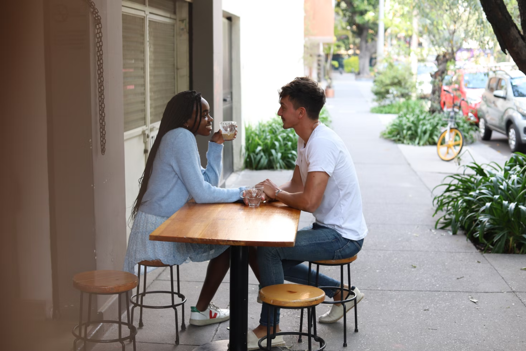 11 of the Best Dating Apps and Sites in Australia - Visiting Australia